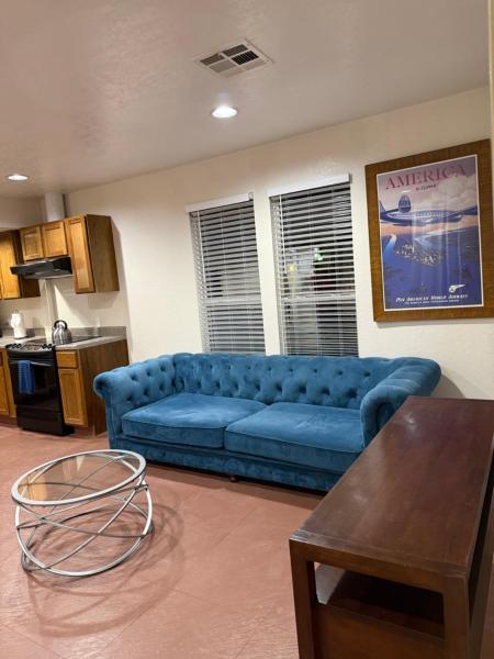 Bright Okc Midtown Studio Apartment - Oklahoma