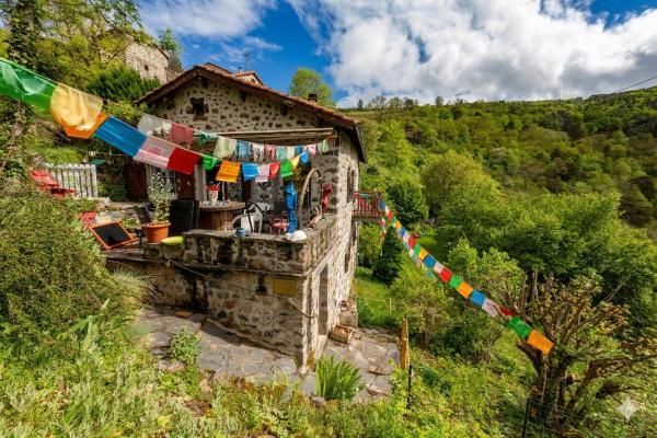 La Maison De Sophia Gaïa, Proche Du Chemin De Compostelle - Auvergne