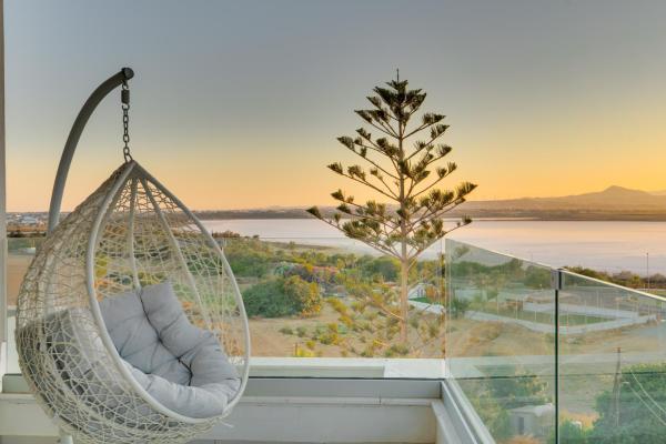 Mackenzie Salt Lake Panorama & Meerblick - 2br - Cyprus