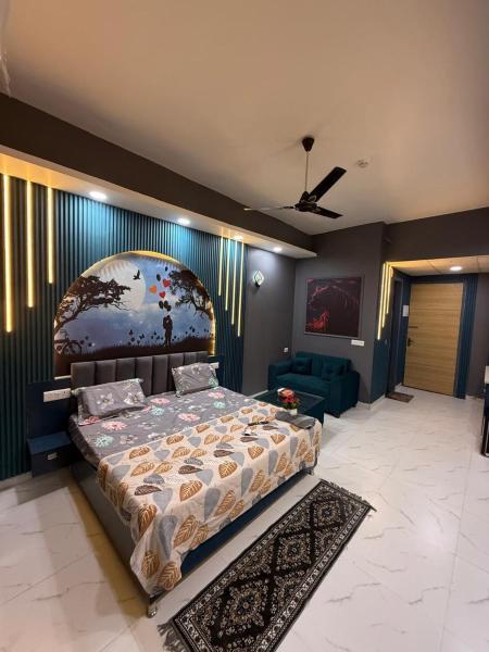 Blue Moonstay - Ghaziabad