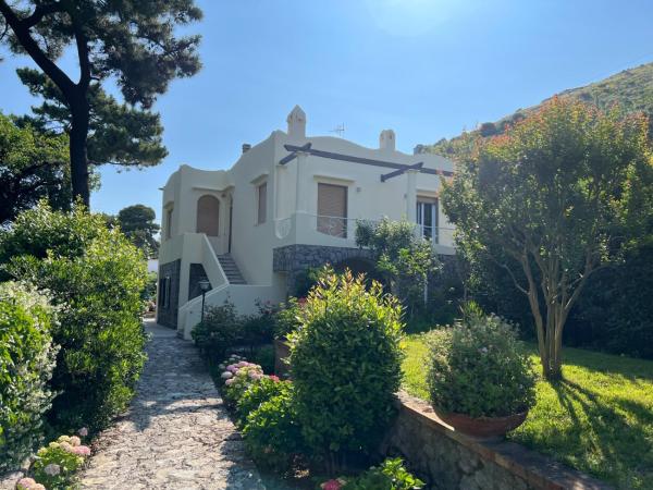 Villa Due Rami - Capri (island)