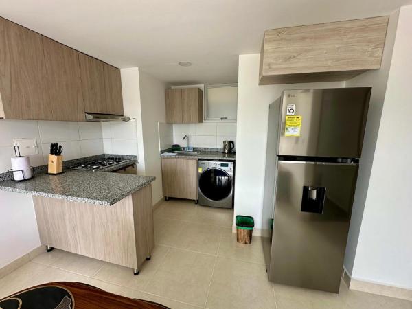 Centrico 2 Habitaciones Frente U Autonoma - Manizales