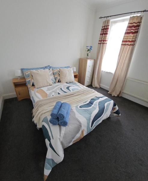 Budget Friendly 2 Bedrooms And Shared Bath For 4 - Stratford
