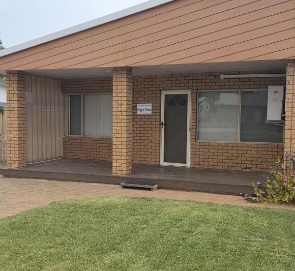 Puggle Palace, 21a Bower Street - Jurien Bay