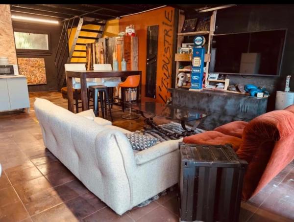 La Mariefacture - Comme Au Garage - Faulquemont