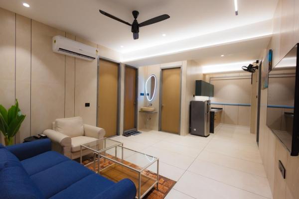 Nirrtul Royale 3bhk Apartment Cozy Quite & Specious - Surat