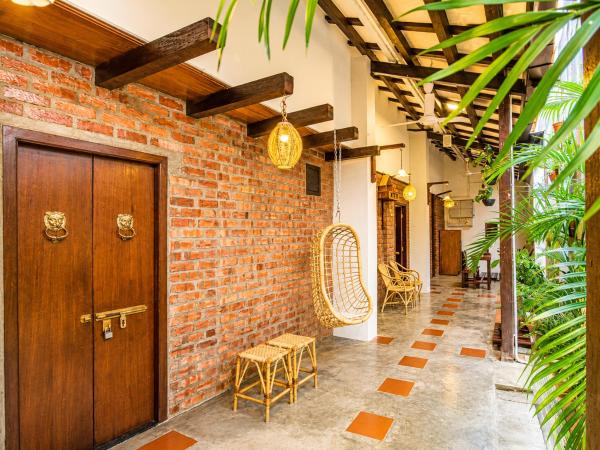 Palm Mansion Boutique Suites - Simpang Ampat