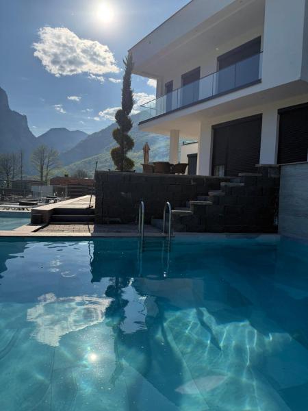 Luxury Forest Villas - Kosovo
