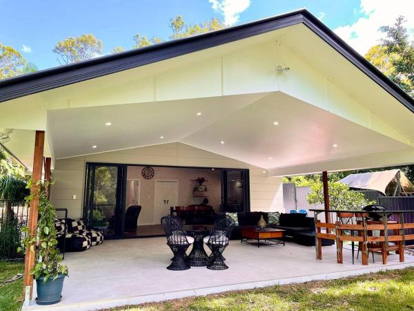 Zoro's Nest - 2 Bed 2 Ensuite Cottage - Brisbane