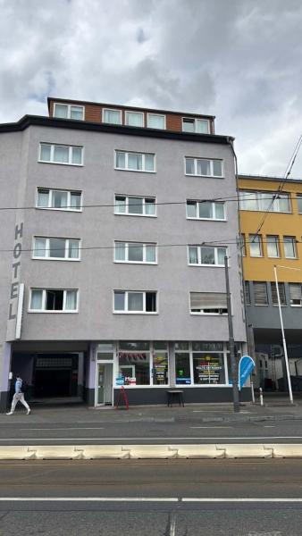 Main Crown Hotel - Bad Vilbel