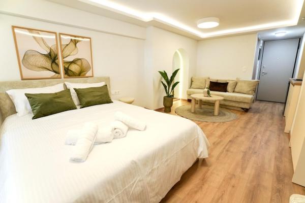 Fine Living Suites A Few Steps To The Seaside - Салоники