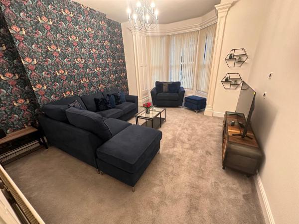 Modern 2-bedroom Apartment - Heart Of Douglas - Isle of Man