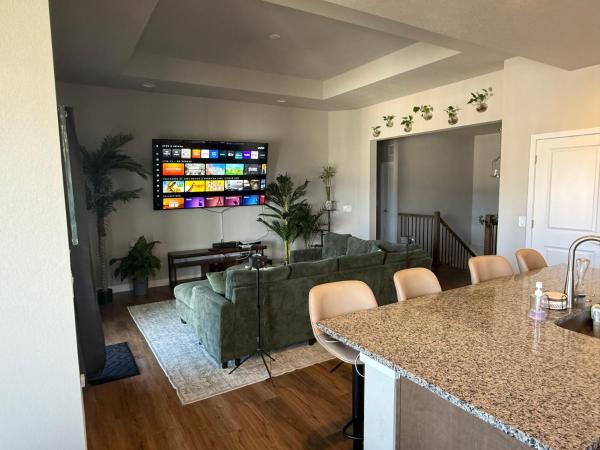 Relaxing Home With Stunning Mountain Views - Monument Lake, Monument
