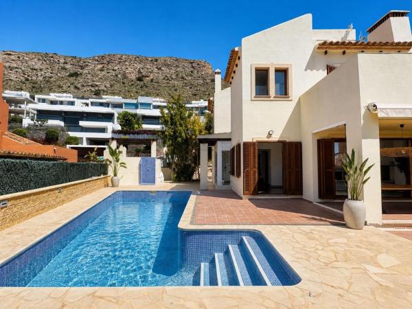 Gran Villa Con Piscina Privada Y Vistas Al Mar - Finestrat