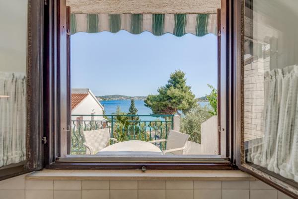7 Olives Vintage Apartments - Rogoznica