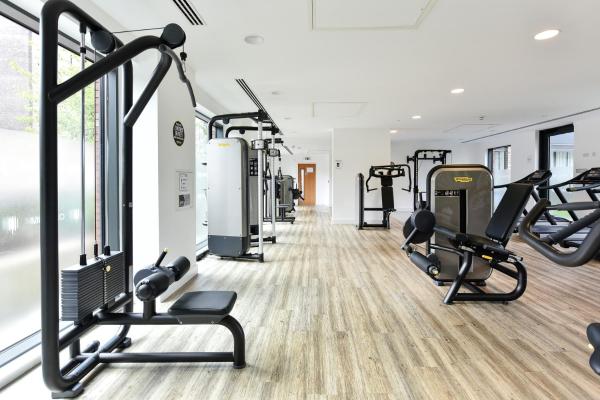 Modern 1-bedroom Flat With Balcony & Gym - Near East Croydon Station - Croydon, UK