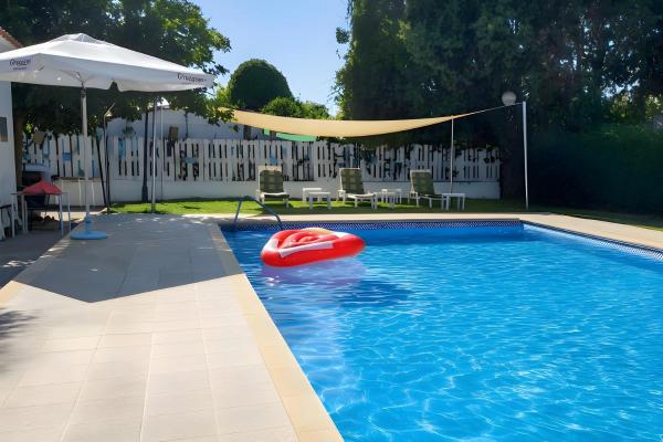 Chalet Con Piscina Privada Y Barbacoa Jerez Ideal Para Familias - Jerez de la Frontera