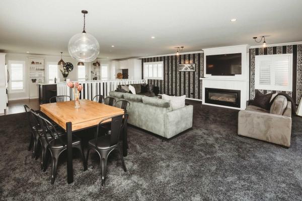 Buller Noire - Luxury New Plymouth Oceanview Home - Inglewood