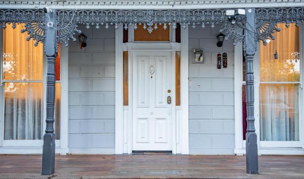 3br Victorian Home Near Cbd Heritage Meets Luxury - St Albans