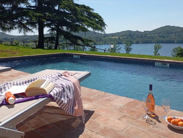 Agriturismo Lago Di Mezzano - Lazio