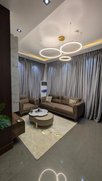 Fadivom Apartments Luxury Home 10 Mins To Ikeja - Nigeria