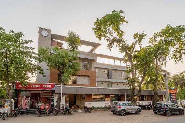 Hotel Vatika Inn By Travinities - Madhya Pradesh