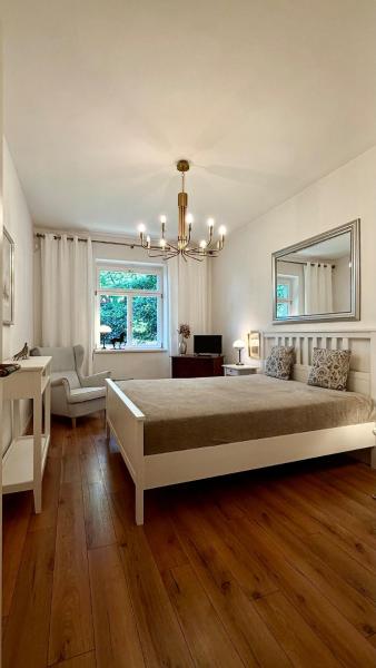 Cosy Apartment In Der Villa Herbstes Segen Im Elbhang Von Dresden Loschwitz - Freital