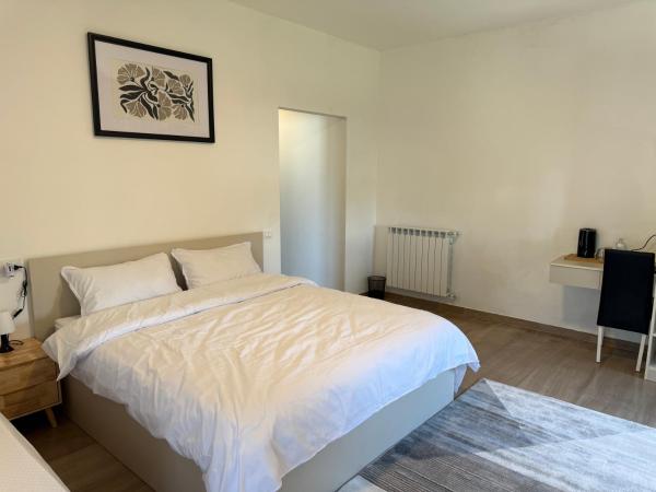 Happy Hue Rooms Malpensa Airport - Busto Arsizio