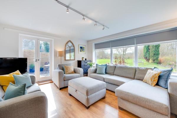 2 Bed In Tonbridge Oc-ts735 - Tonbridge