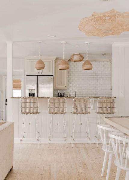 Steps To The Beach Spacious 7-bed Home W Grill - Charleston, SC