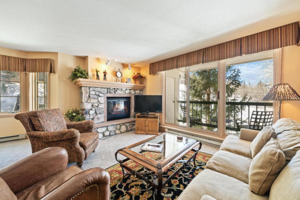 Borders Lodge L401 2bd Beaver Creek Ski-in, Ski-out Condo - Avon, CO