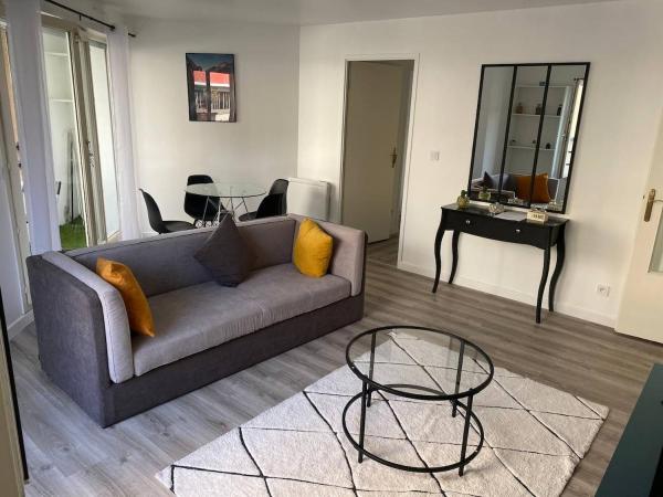 Modern Luxury Apartment Near Paris - Le Vésinet