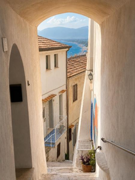 Domus Valeria - Suite Boutique Centro Storico Murales Odissea - Sperlonga