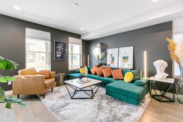 Stunning 3bd 3.5 Ba - 10 Min To Downtown! Garage! - Denver, CO