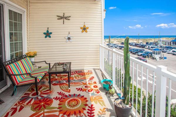 The Sandbridge Dunes - Room With A View 315 - Virginia Beach, VA
