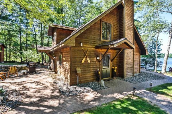The Loons Nest - Eagle River, WI