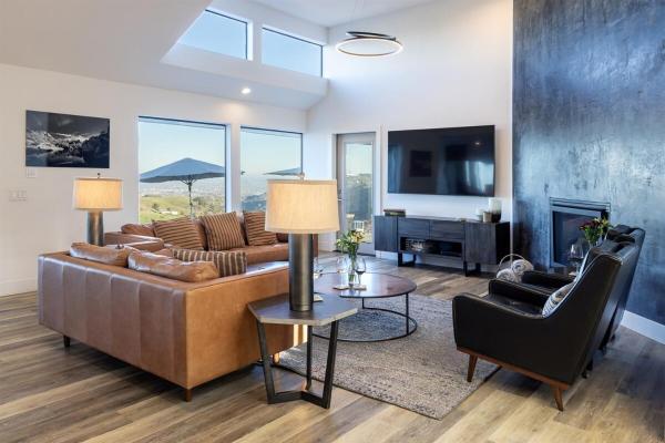Hilltop House With Panoramic Views - San Miguel, CA
