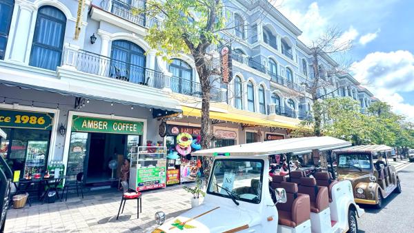 Amber Hotels Coffee & Food 1986 Vh08 Dth2-24mallocar Grandworld Quang Truong Bien - Phú Quốc