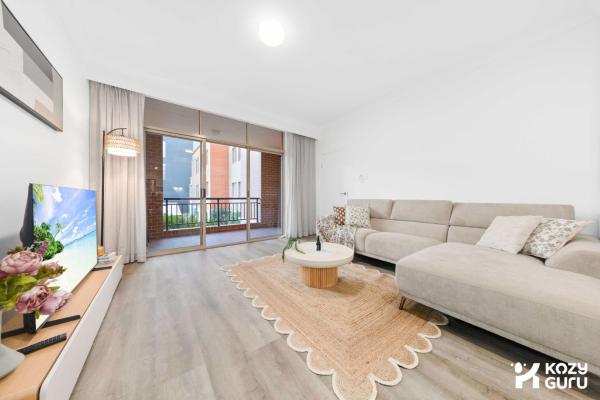 Kozyguru | Camperdown | Stylish Apt With Parking - Lewisham