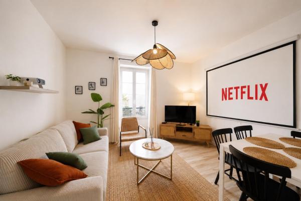 Appart 6pers Cinéma - Proche Centre Ville- Stationnement Gratuit - Pau