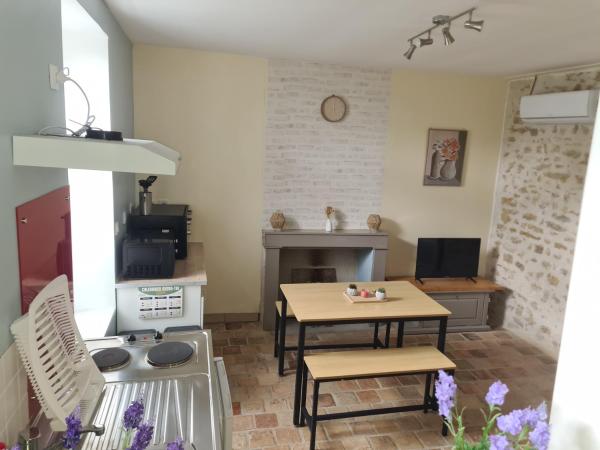 Agréable Petite Maison - Indre