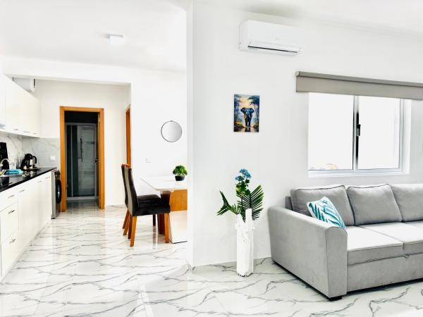 R1 Modern Apartment 300m From Santa Maria Beach - Cabo Verde