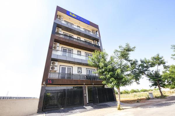 Fabhotel Prime Hush & Suites - Manesar And Sector 86 - Manesar