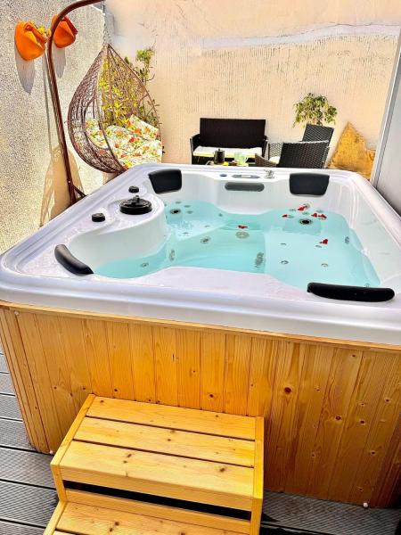 Babis Blue With Private Hot Tub - Rhodes (Greece)