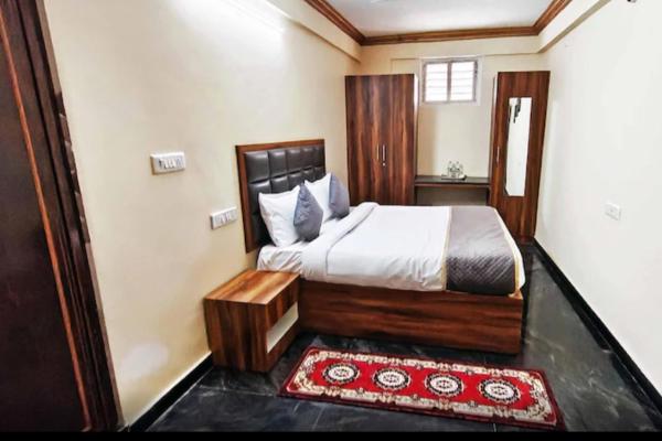 Sri Sai Royal Suites - Sirsi