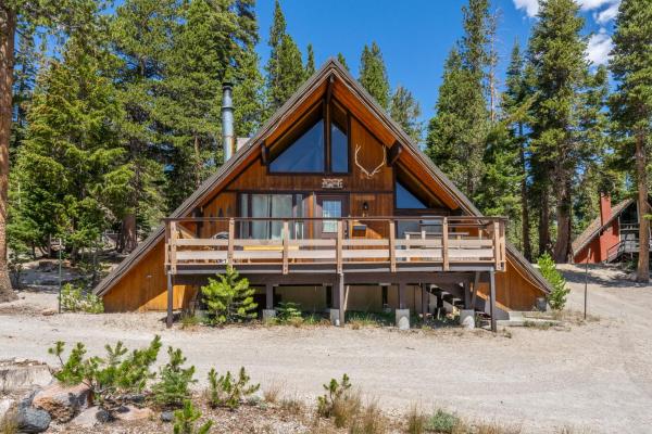 Chalet 02 By Mammoth Mountain Chalets - June Lake, CA