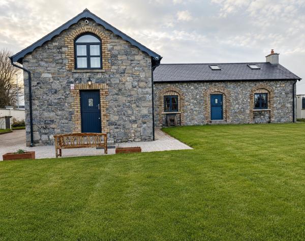 Cozy Countryside Schoolhouse In Mullingar - Mullingar