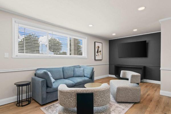 Newly Renovated Unit In Central Spfld #101 - Springfield, IL