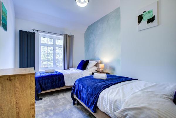 Perfect Booking Stylish 3 Bed House In Enfield - ロンドン