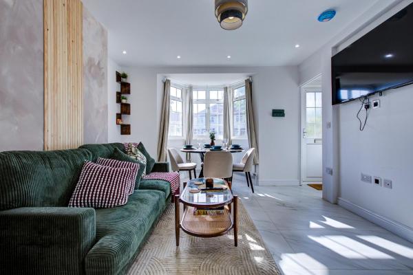 Perfect Booking Stylish 3 Bed House In Enfield - Enfield Town